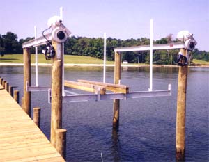 Aluminum Overhead Beam e-Drive Boat Lifts – EastCoastBoatLifts.com